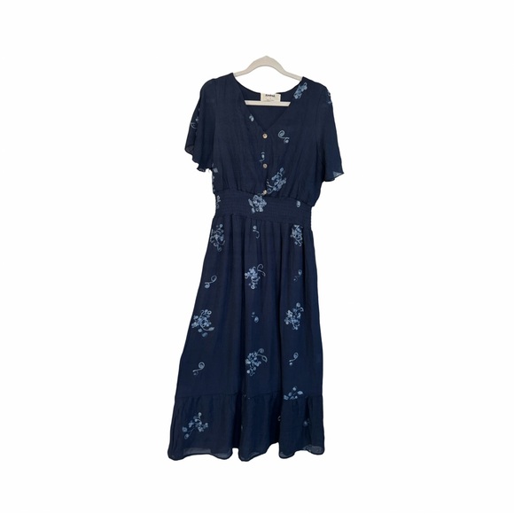 Kindred | Dresses | Kindred Flounce Sleeve Navy Midi Dress Size S Light ...